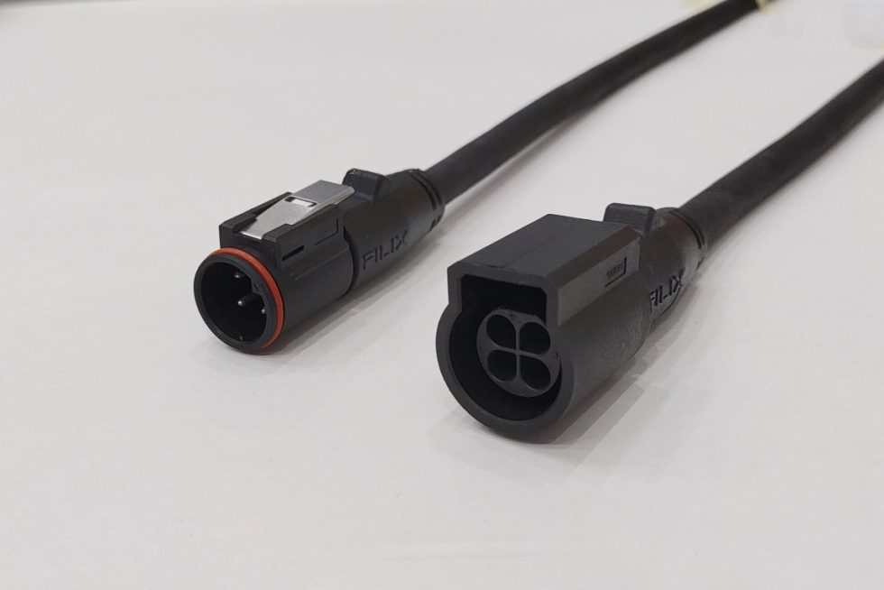 Low Pressure Molding (LPM) - Tech Part